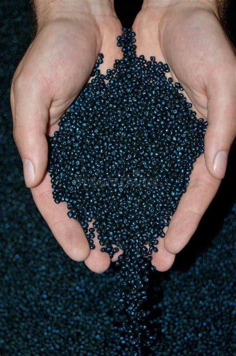 Hands Checking Raw Material Stock Image Image Of Inspect Additiv