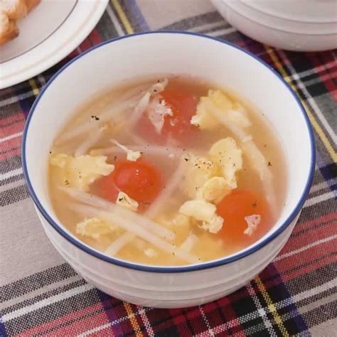 ふんわり華やか♪ もやしと卵のコンソメスープのレシピ動画・作り方 デリッシュキッチン