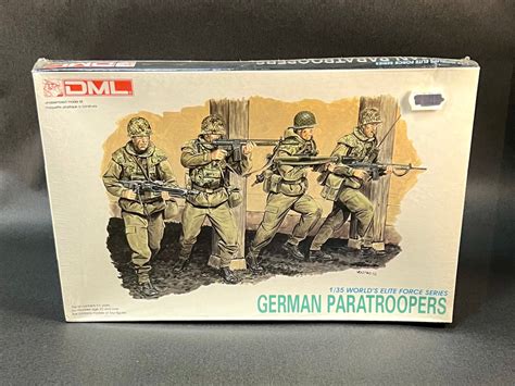 Dml Model Kit 3021 1 35 Scale German Paratroopers Plutonium Garage