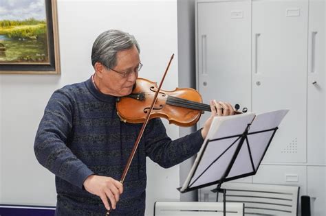 苏国辉院士莅临同济医院脊柱外科交流指导，学术与艺术共盛 脊柱脊髓损伤再生修复教育部重点实验室
