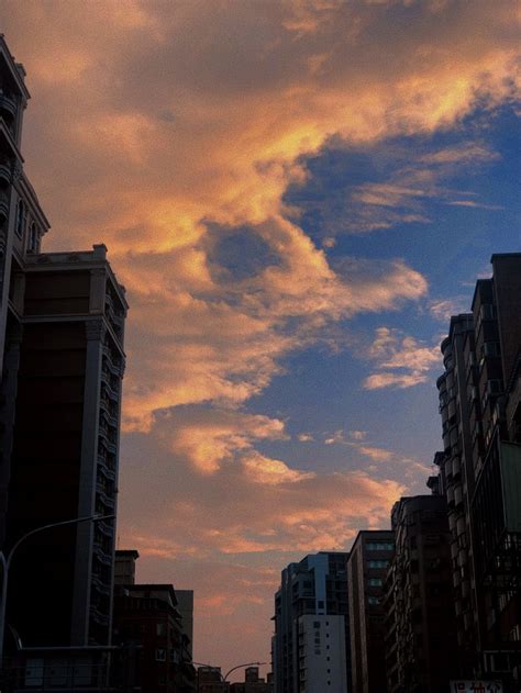 Pin de 슈 혜 em My sky
