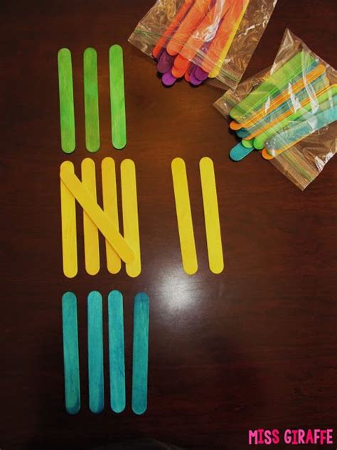 Graphing And Data Analysis In First Grade Easy Math Centers Simple Math Graphing Activities