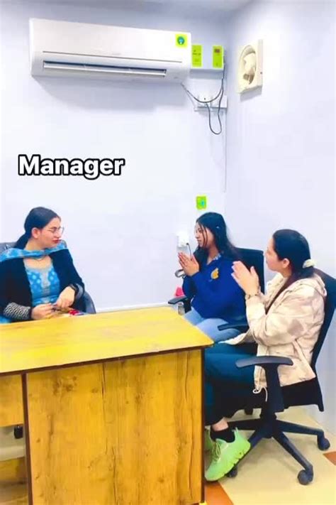 Video Parneet Kaur On Linkedin To All The Amazing Women At Business