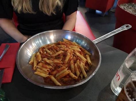 Very Strange Food Serving 12 Klyker