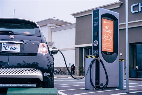 Five Cities Get Free Electric Car Charging Stations At Socially