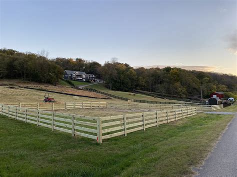 Wood Fences Premier Fence Llc Tennessee