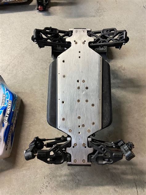 Xray XB8e 2019 R C Tech Forums Xray XB8e 2019 R C Tech Forums