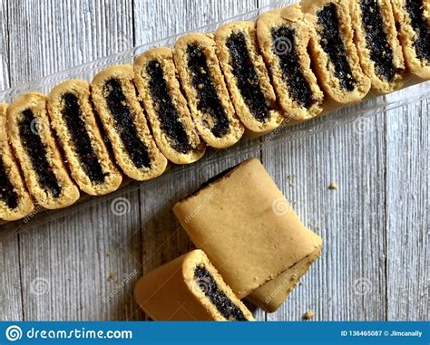 Fig Newtons Stock Image Image Of Newton Horizontal 136465087