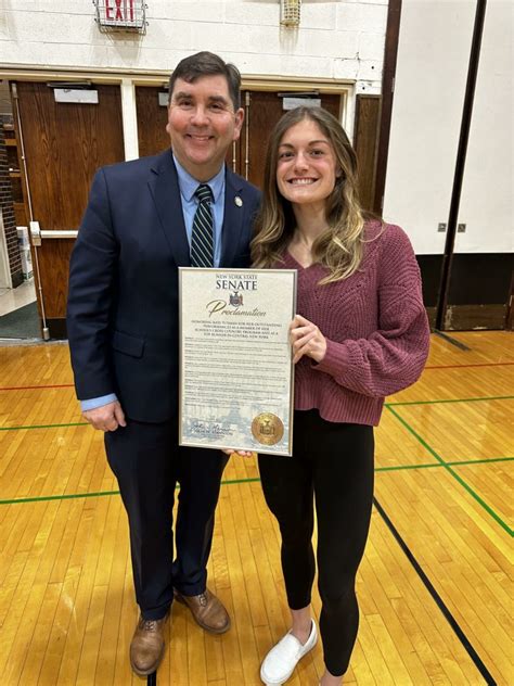 Kate Putman Repeats As State Indoor Track Champion In 1500 Meter Run Eagle News Online