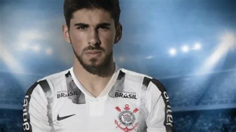 Convocado pelo Uruguai zagueiro Bruno Méndez voltará a desfalcar o