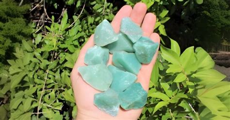 Crystals For Good Luck 15 Best Gemstones That Attract Prosperity Luck