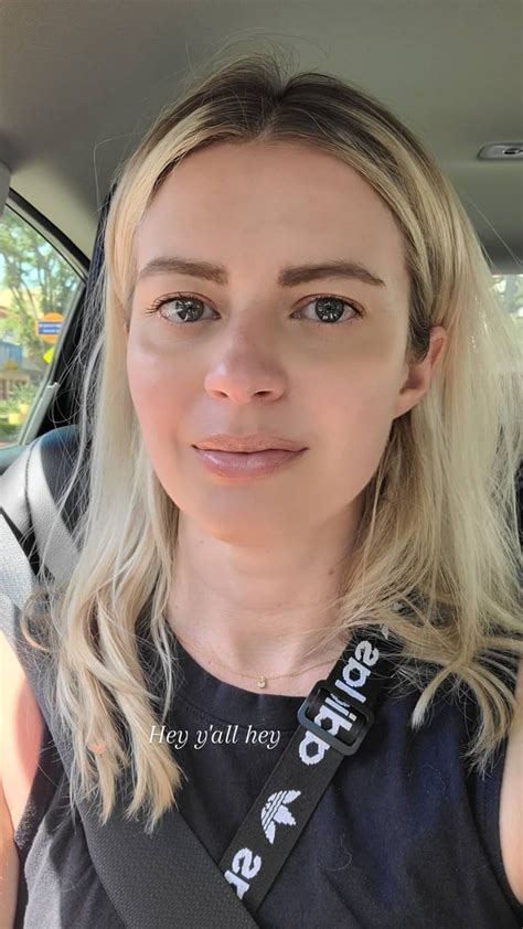 Instagram Story Elyse