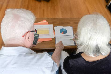 Optimal Asset Allocation Strategies For A 62 Year Old Investor