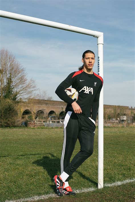 Lloyd P FORTE Model Management