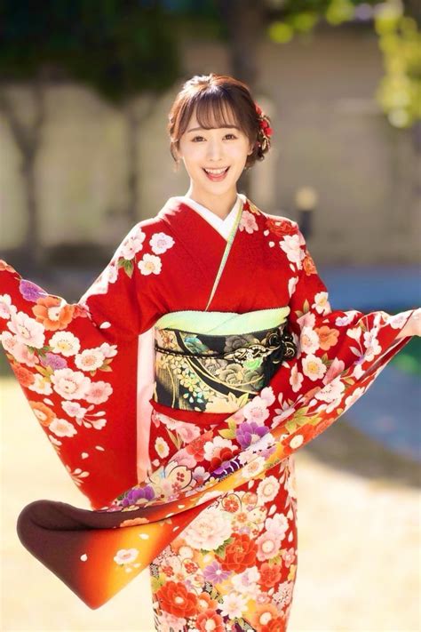 Av「最強媽媽」封殺男優清水健6年！揭遭對方鹹豬手 當面對質獲即場除褲道歉？ 星島日報