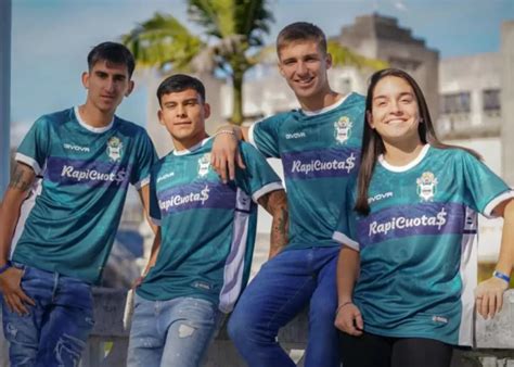 Tercera Camiseta Givova De Gimnasia LP 2023 24