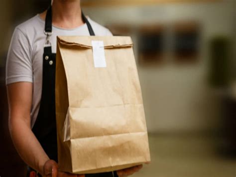 भारत के लोगों ने इस साल सबसे ज्यादा ऑर्डर किया ये फूड दूसरे नंबर पर रहा डोसा Swiggy Most