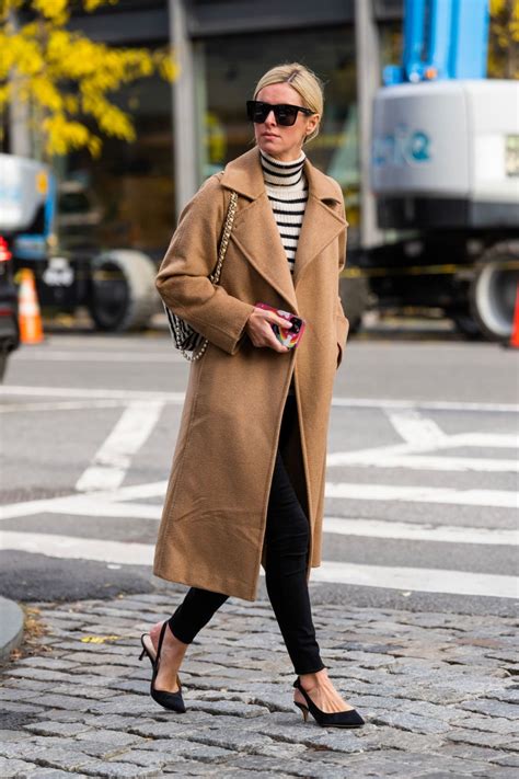 Nicky Hilton Out And About In New York 12082022 Hawtcelebs