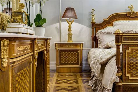Art 2089 Comodini Di Lusso Stile Classico Design Italiano Stile Pure