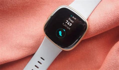 How To Change Time On Fitbit Without App In 4 Easy Steps