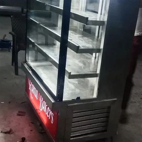 Metal Hot And Cold Bakery Display Counter At Rs 75000 Piece In Fazilka