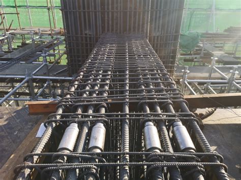五隆兴双螺套 钢筋混凝土梁与型钢混凝土柱连接技术瓶颈突破