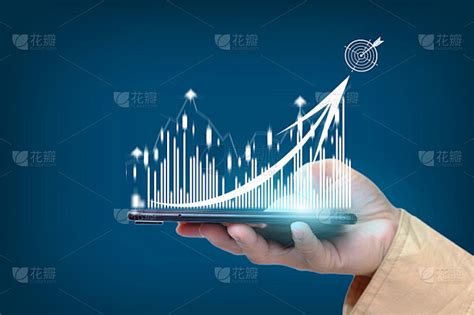 商人计划图表增长和增长图表中的积极指标，显示全息图表和股市盈利统计，概念增长规划