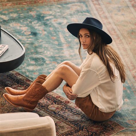 Nora Boots Stetson