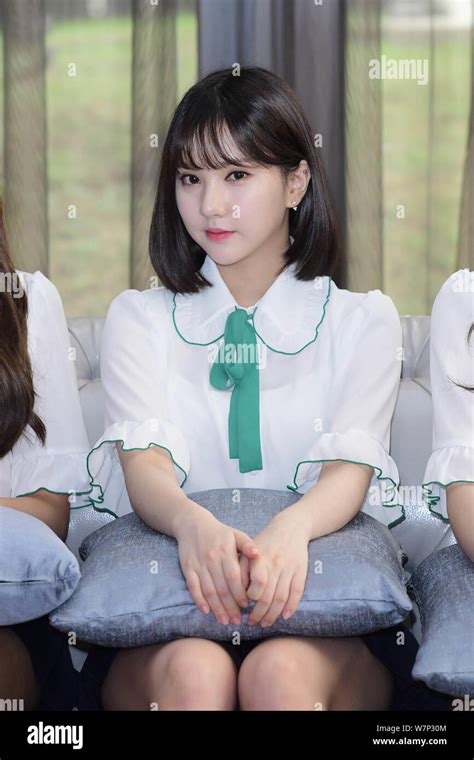 Taiwan Outmembers Of South Korean Girl Group Gfriend Attend A Media