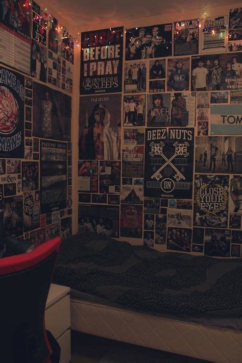 Pin By Micah Lopez On Room In 2020 Room Posters Grunge Room Emo Bedroom