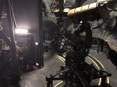 Should I Animate Or Tween On The Client Scripting Support Developer Forum Roblox