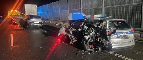 Wypadek na drodze S8 na wysokości miejscowości Nowe Zambrzyce Komenda