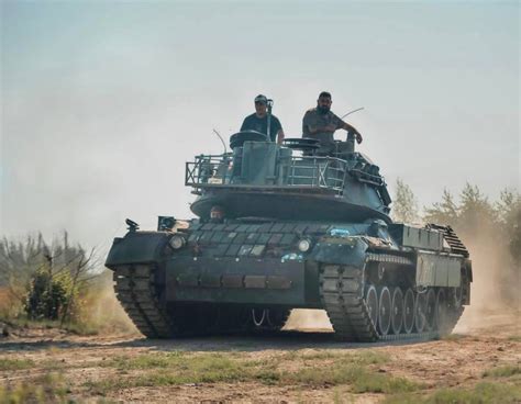 Русские Конкурс М буду жечь танки Leopard 1 с Контактом один за другим