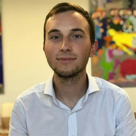 Oleksandr Synytsia Medium