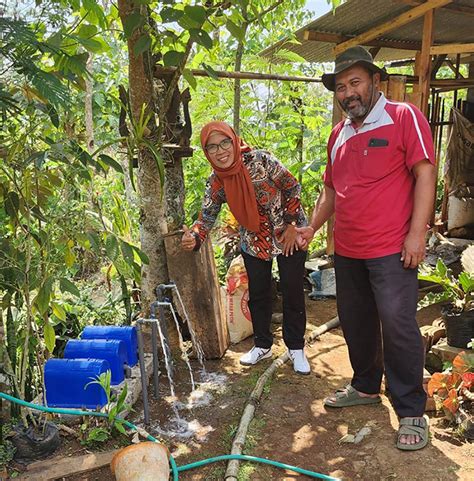 Pengembangan Jaringan Distribusi Dan Sambungan Rumah Desa Carangwulung Kecamatan Wonosalam