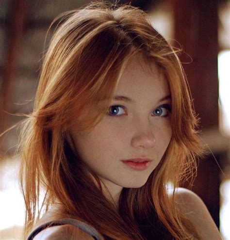 Pin On Camera Red Haired Beauty Red Hair Woman Beautiful Red Hair