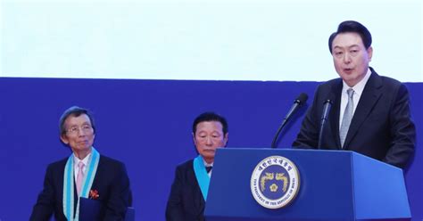 尹 “불법 일삼는 정치 집단화 단체에 혈세 한 푼도 쓰지 않을 것”