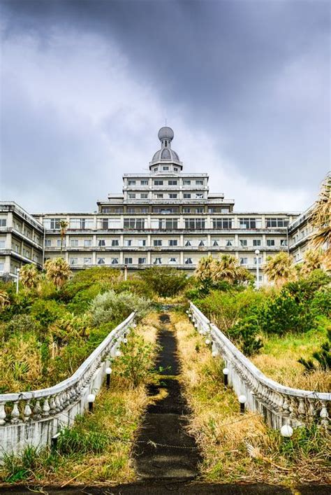 These 54 Abandoned Places Are Some Of The Most Beautiful Spots In The