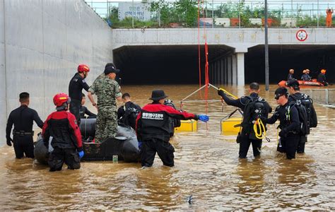 Tổng Thống Hàn Quốc Quy Trách Nhiệm Thảm Họa Trong Nước