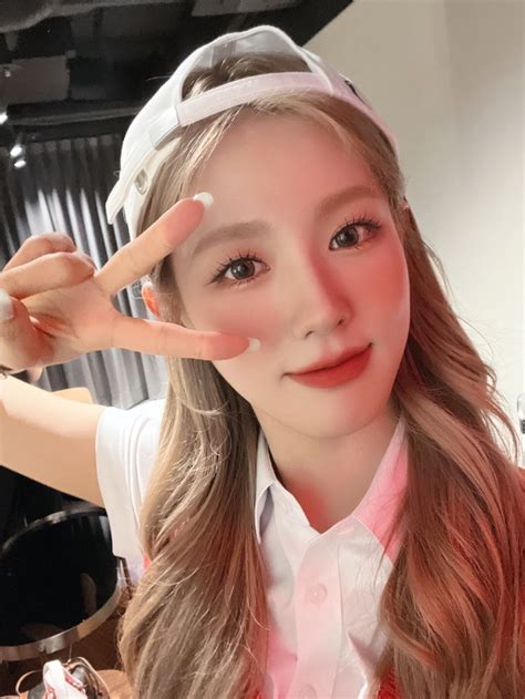 Gi Dle·여자아이들 On Twitter 📻 네이버 나우 소문의아이들 출연 안내 잠시 후 여덟시 면스트😘