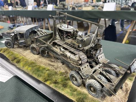 35184 U S Army Tractor W Angled Dozer Blade Miniart
