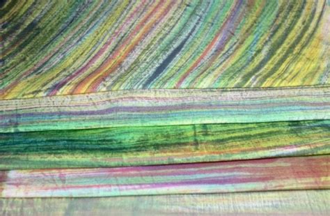 How To Dry Brush Dyeing Lynda Heines Fabric Design Fabric Dyeing
