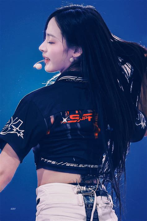 밍밍이 on Twitter 230611 위버스콘 NewJeans 뉴진스 Minji 민지