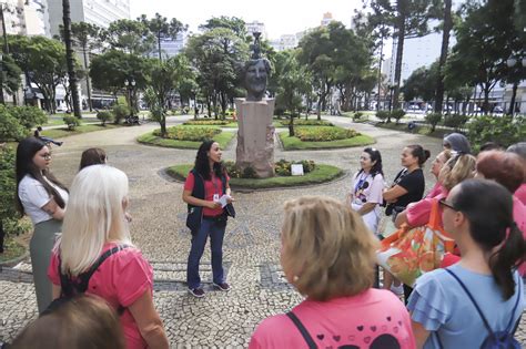 Percurso pelo Centro de Curitiba homenageia mulheres que marcaram a história Prefeitura de