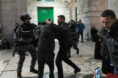 Palestinians Fear Israeli Violence In Jerusalem During Ramadan Israel