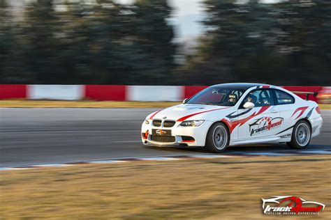 Bmw E92 M3 Track Speed Rent A Race Track Car Rent A Bmw M3 E92 At