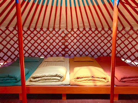 Хантай Хантай өөртөө үйлчлэх зуслан 8 хан гэртэй нэг удаад дээд тал нь 30 хан хүнд үйлчлэх