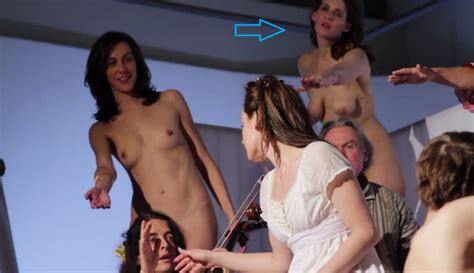 Naked Abigail Wright In The Delirium Constructions