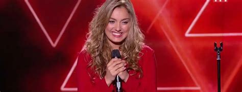 Vidéo The Voice Lalgérienne Yasmine Ammari Poursuit Laventure