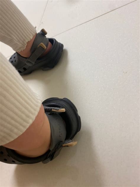 크록스 키즈 올터레인 C7 사이즈 팁 Ft 지비츠 쉽게 끼우는 법 네이버 블로그